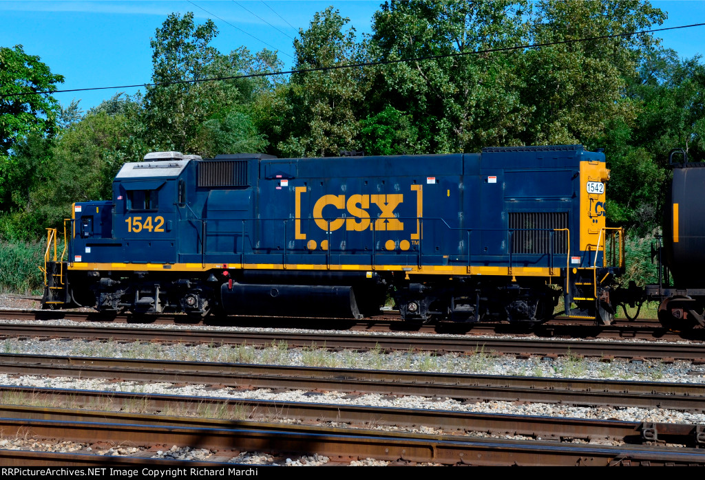 CSX 1542